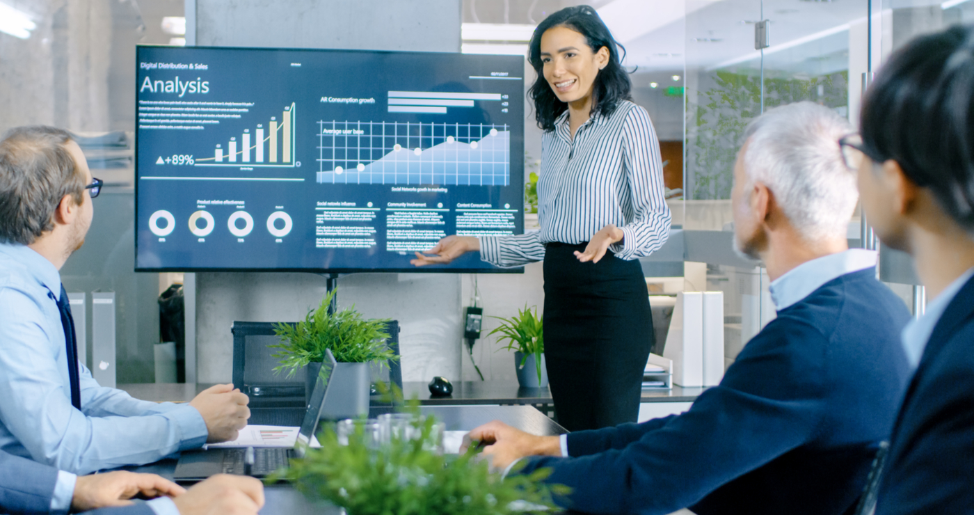 Selling To Executives 10 Essential Sales Presentation Tips Sales Deck